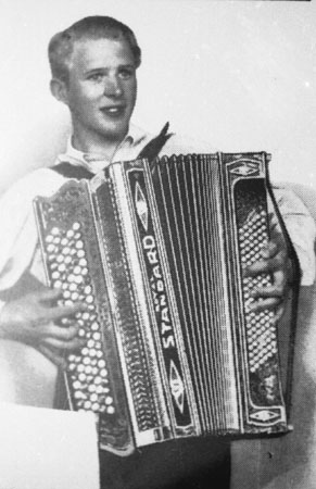 Toralf Tollefsen (1914-94) | Glatkistan
